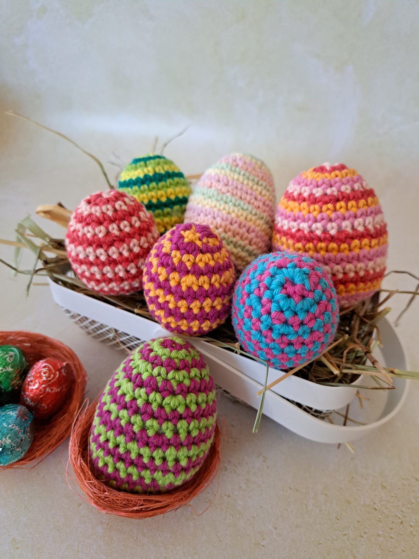 Patron au crochet Oeufs de Pâques rayés sans fils à rentrer - Croch Ta ...