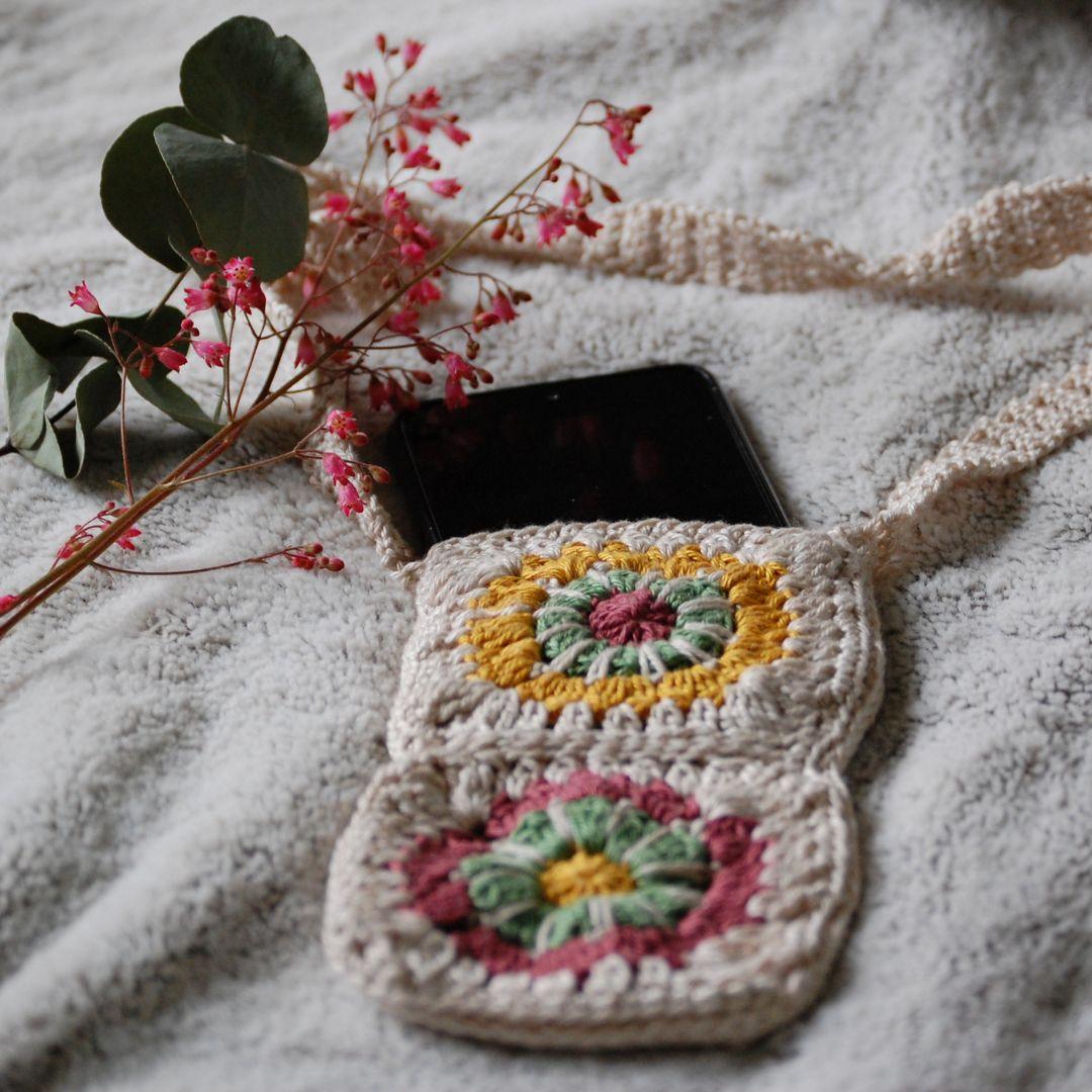 10 patrons avec des granny square gratuits en Français - Croch Ta Maille